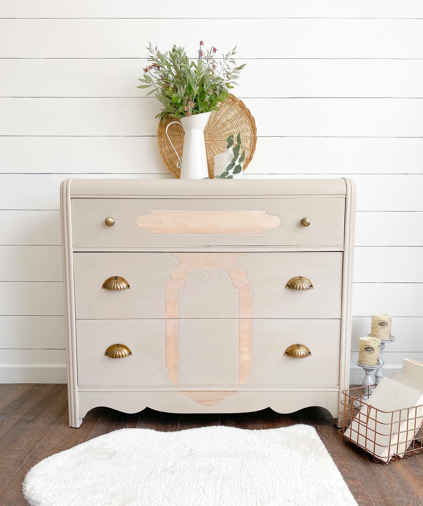 Art deco dresser in "Sunday Tea" – Country Chic Paint
