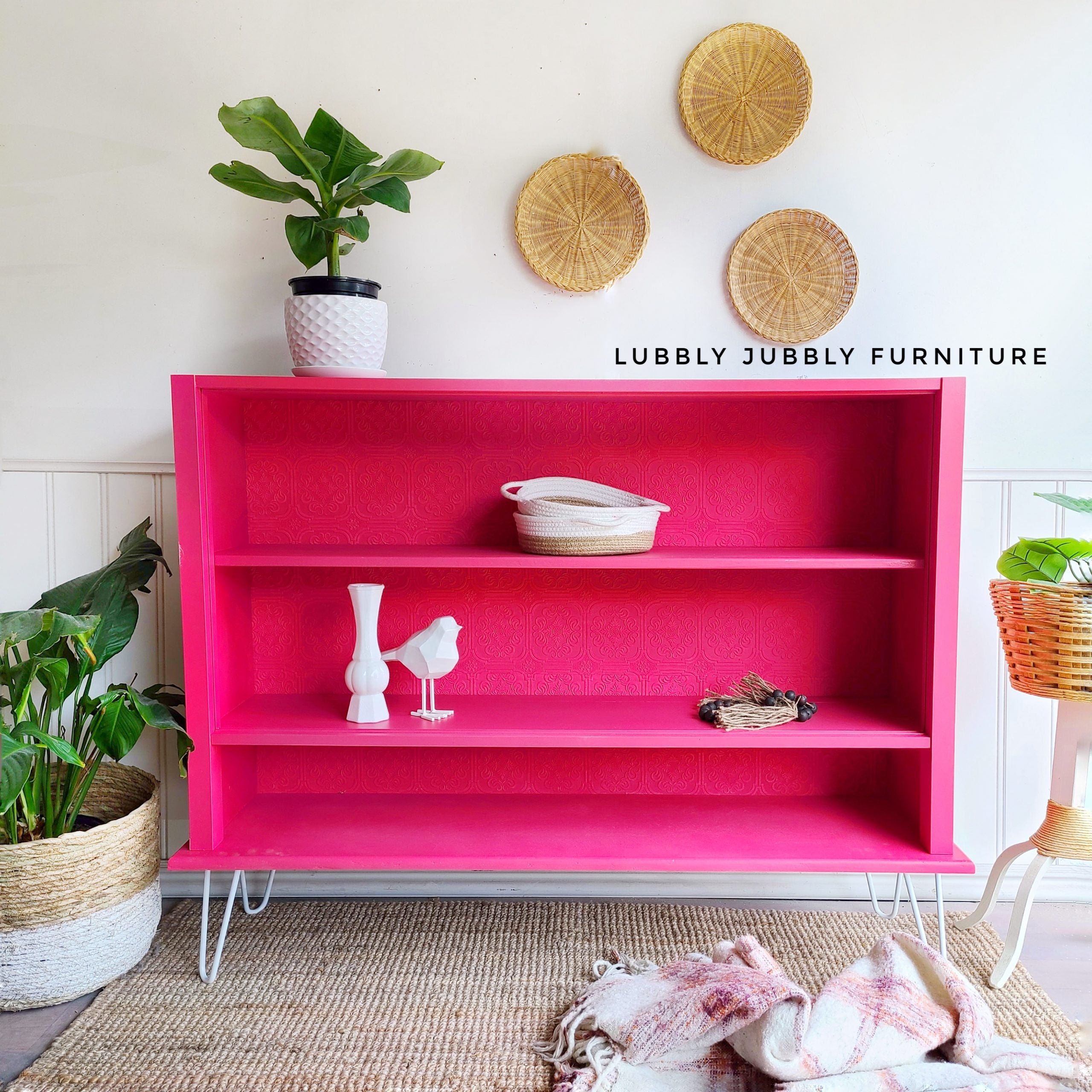 Mid-Century Modern Bookshelf in "Raspberry Sorbet" – Country Chic Paint