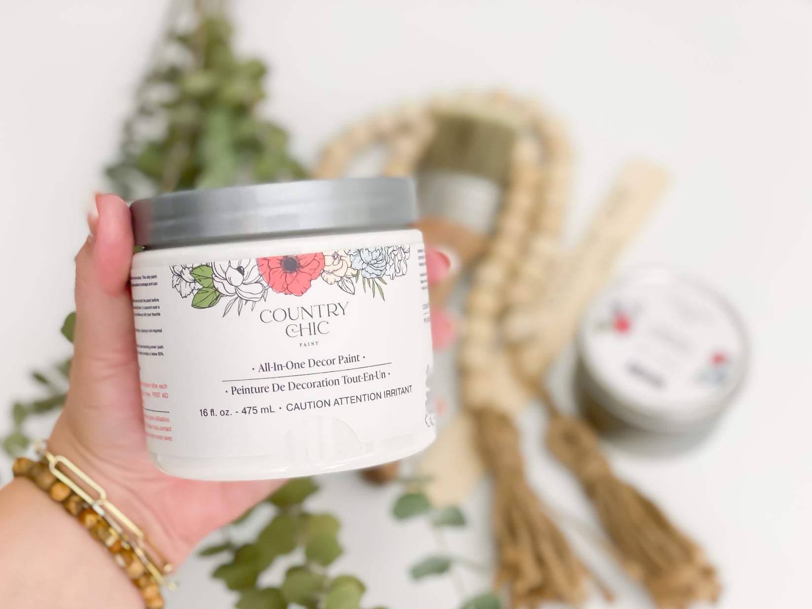 Crinoline – Country Chic Paint